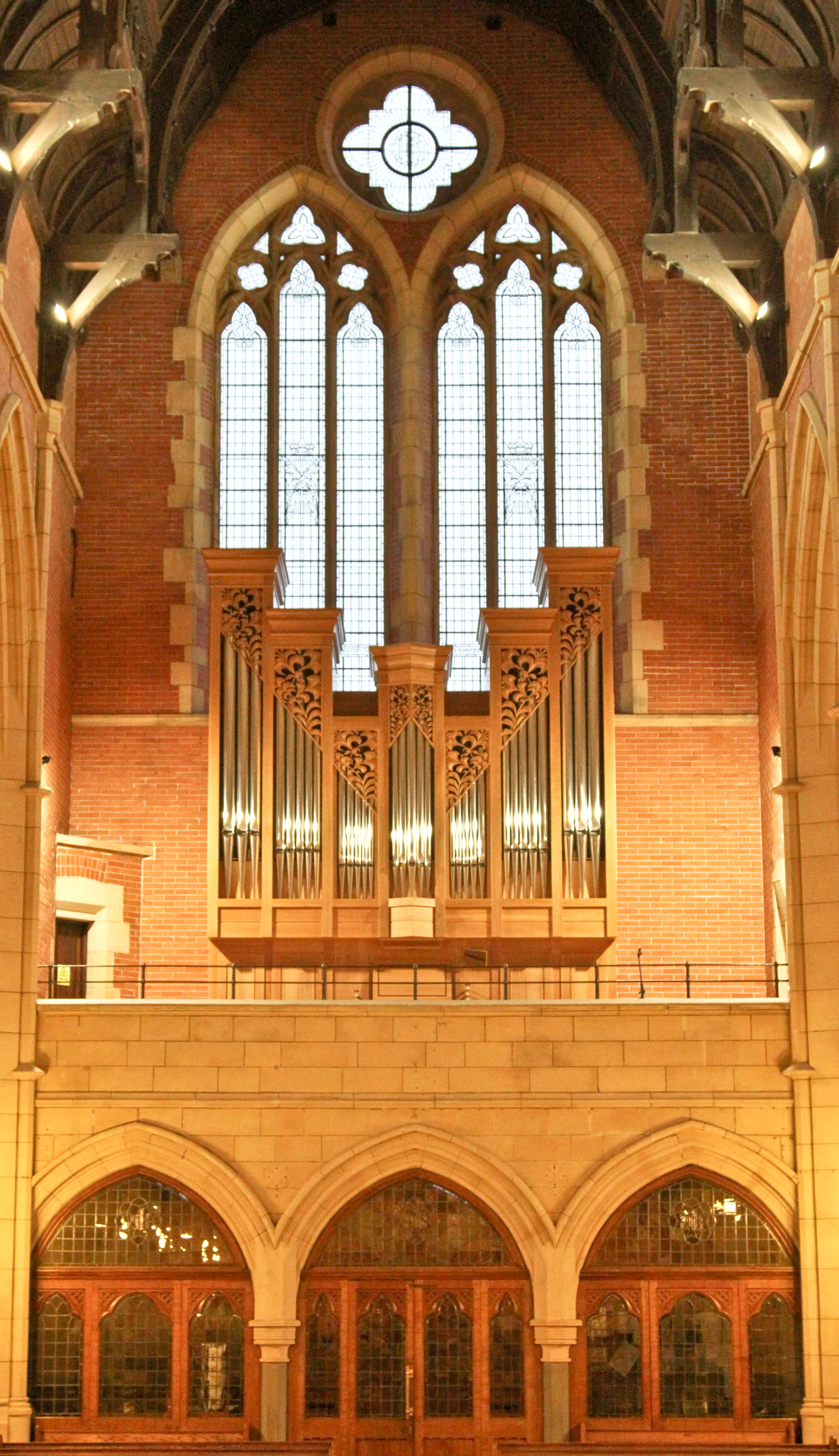 Barnsley Holy Rood | National Churches Trust