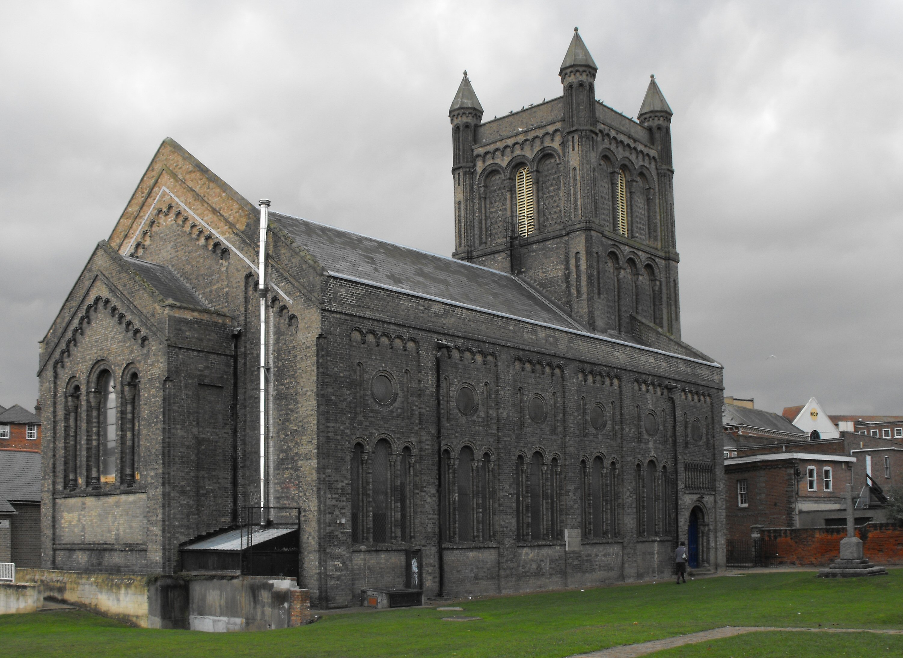 Colchester St Botolph | National Churches Trust