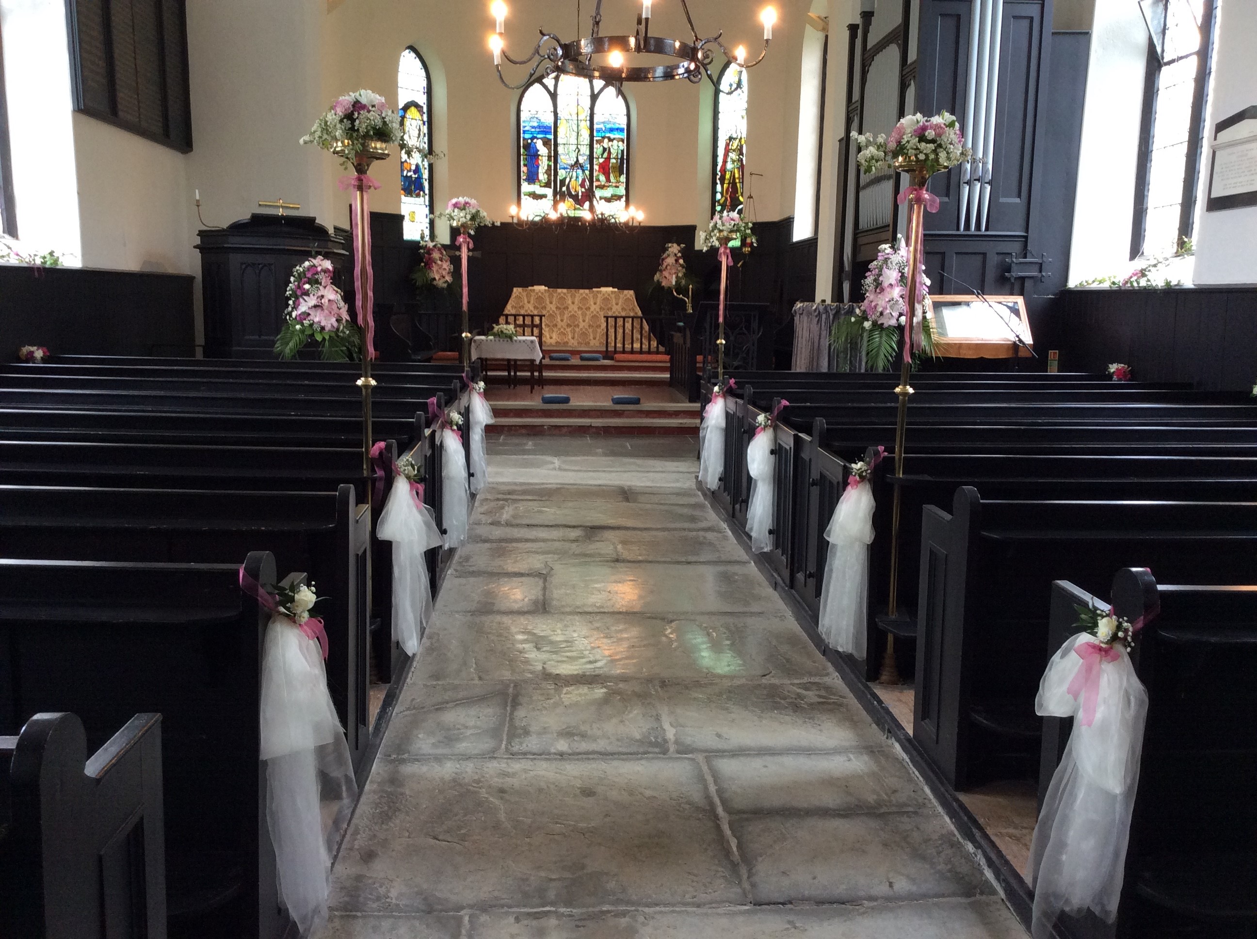 Walk, talk and tea in Eglwysfach | National Churches Trust