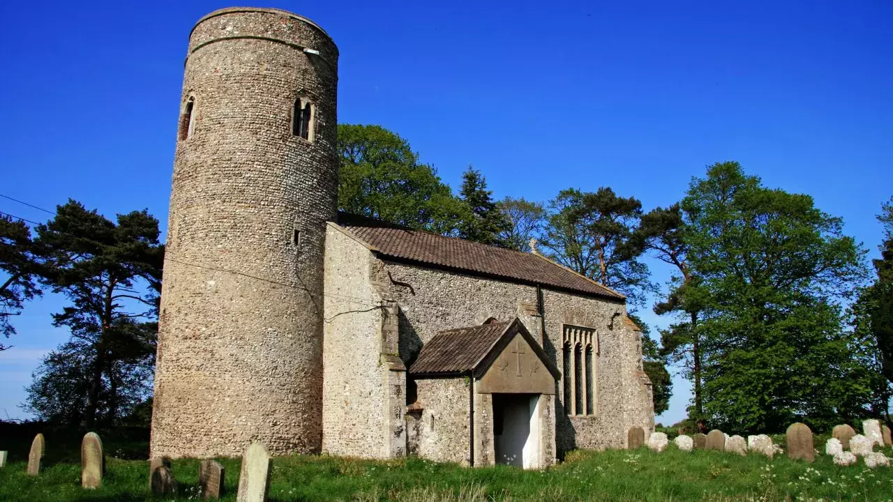 What did the Listed Places of Worship Grant Scheme Government Review find out? | National ...